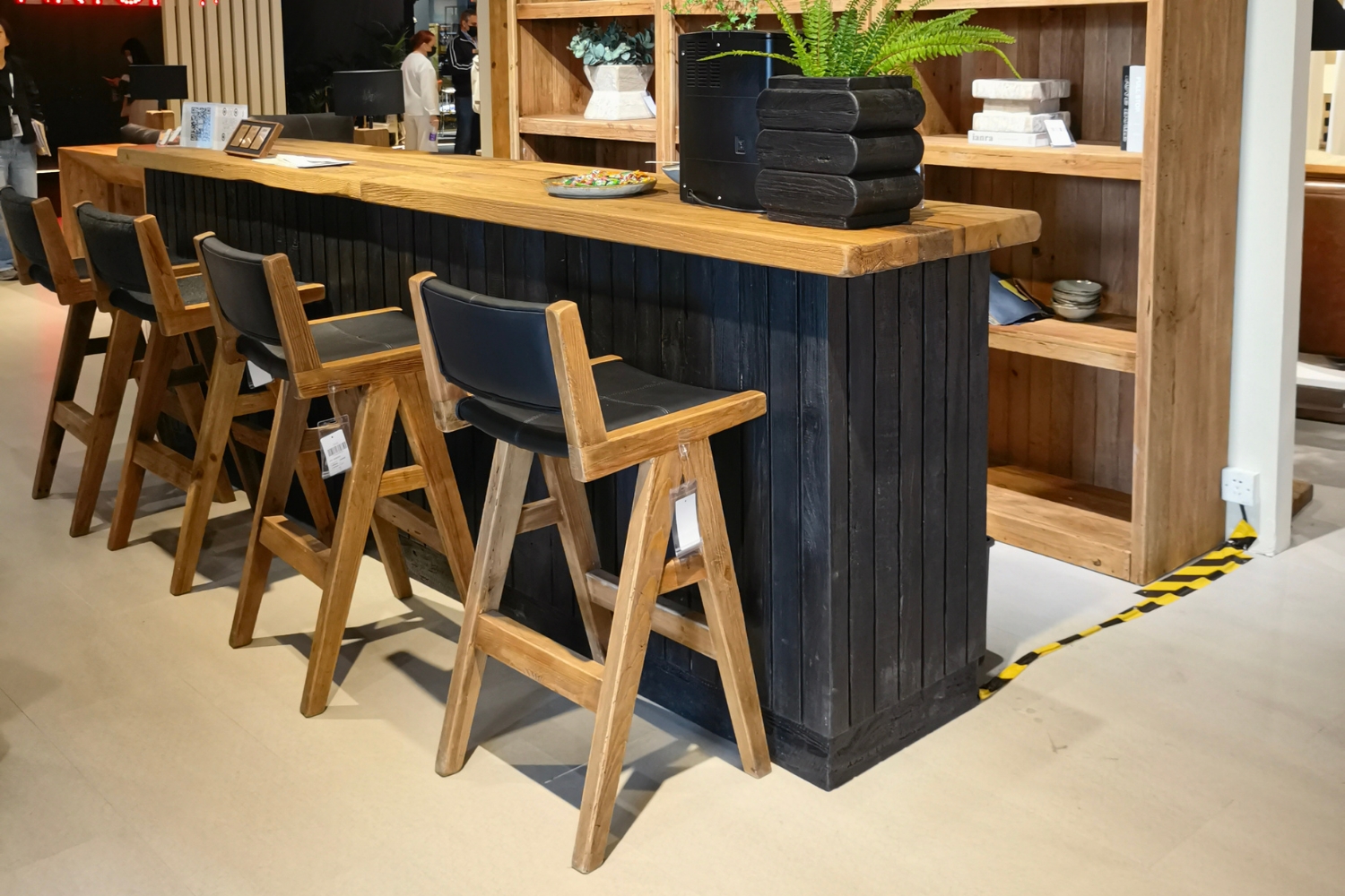 TIMBERA 126" Solid Reclaimed Wood Bar Counter with 8 Back Storage ...